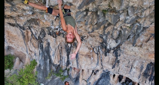Naïle Meignan nous raconte son premier 8c, à 12 ans! · PlanetGrimpe ...