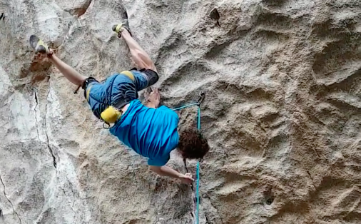 De nouvelles images toujours plus incroyables d’Adam Ondra, dans le ...