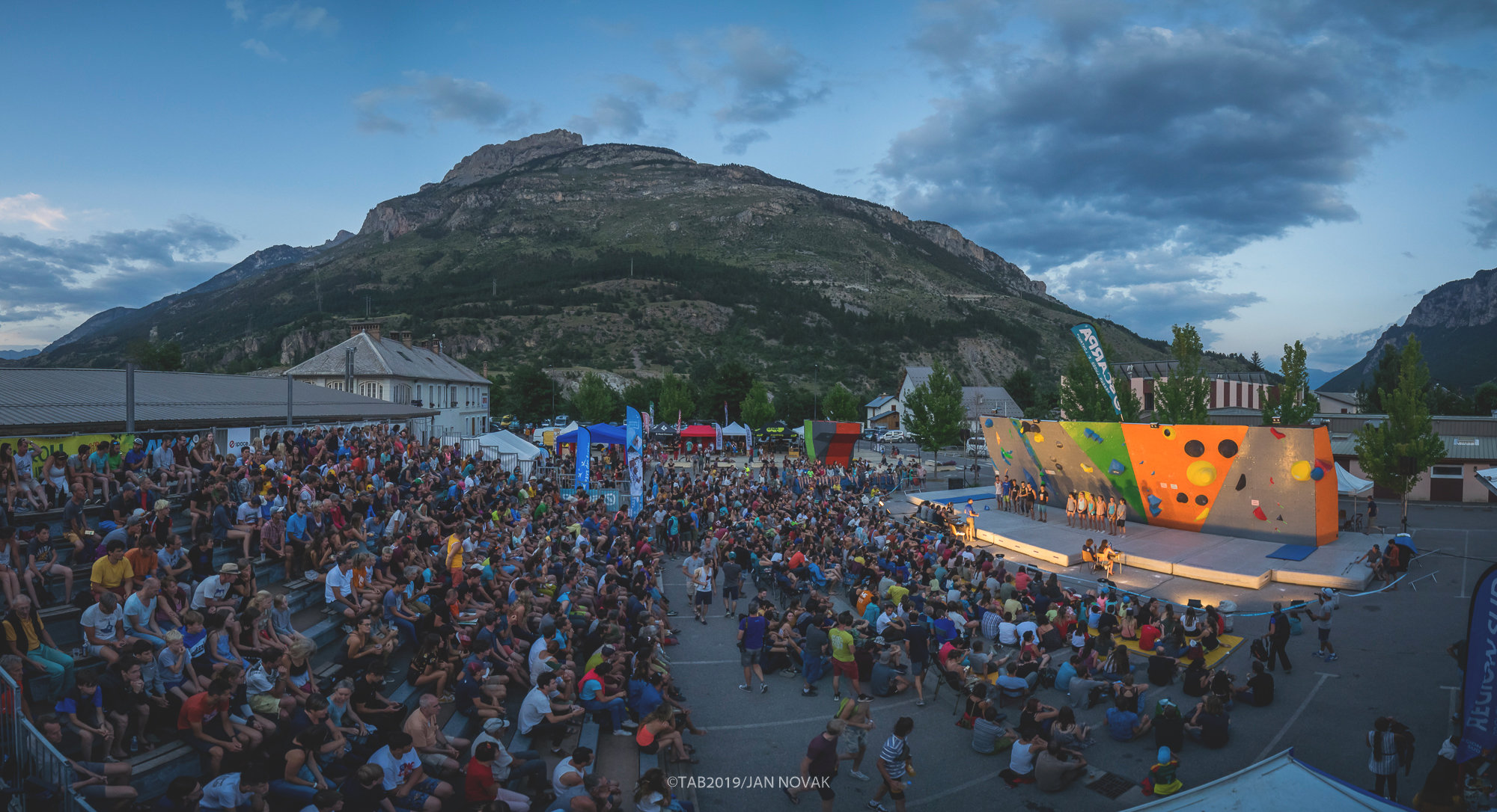 Nailé Meignan et Pierre Le Cerf remportent le TAB 2019 · PlanetGrimpe ...