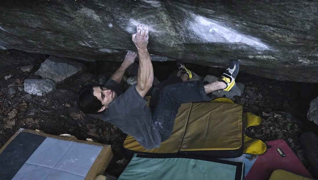 Shawn Raboutou et Aidan Roberts travaillent deux 8C+ en Suisse ...