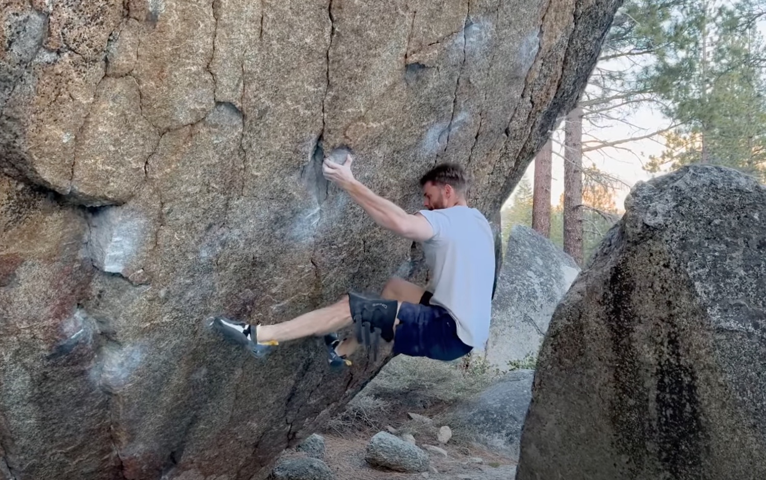 Matt Fultz signe la première répétition d’un 8C+ de Shawn Raboutou ...