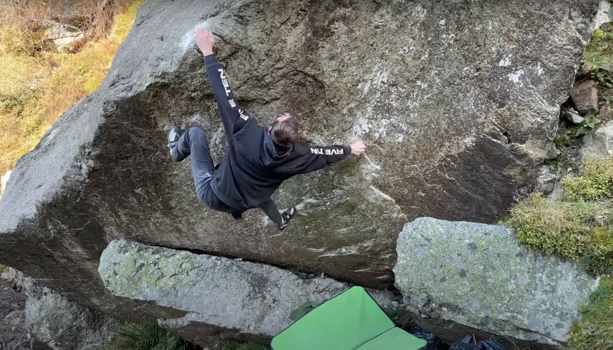 William Bosi en quête d’un nouveau 9A bloc ! · PlanetGrimpe - Toute l ...